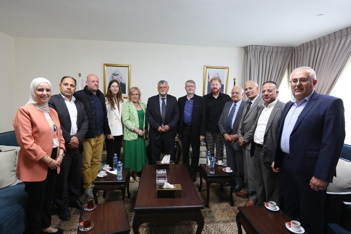 Prof. Najdi expressed appreciation for this valuable visit, looking ...